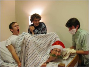 Santa Bombing! See Hilarious Pictures of Holiday Photobomb Shenanigans ...