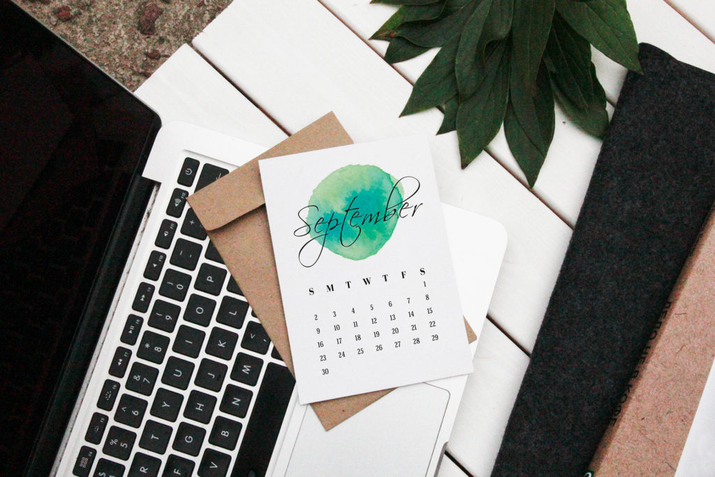 10 Creative 2018 Calendar Designs For Your Inspiration